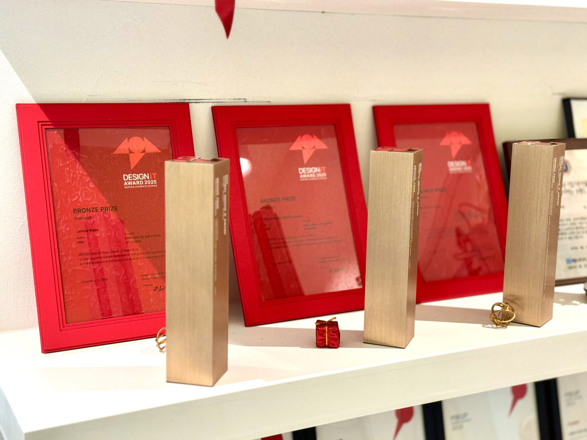 PINO Achieves Triple Crown at GLOBAL Design iT Award 2025 – Design ...